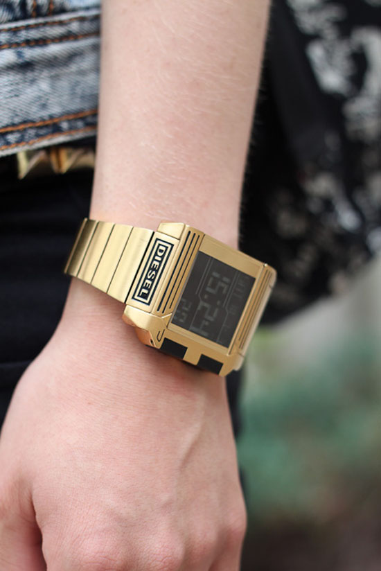 gold-metal-diesel-digital-watch — Ourivesaria Atlantis